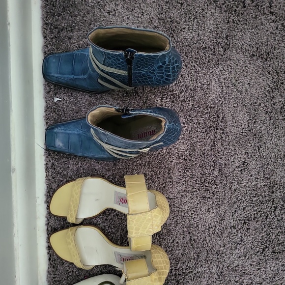 Mauri | Shoes | 4 Pair Of Mauri Alligator And Crocodile Heels And ...